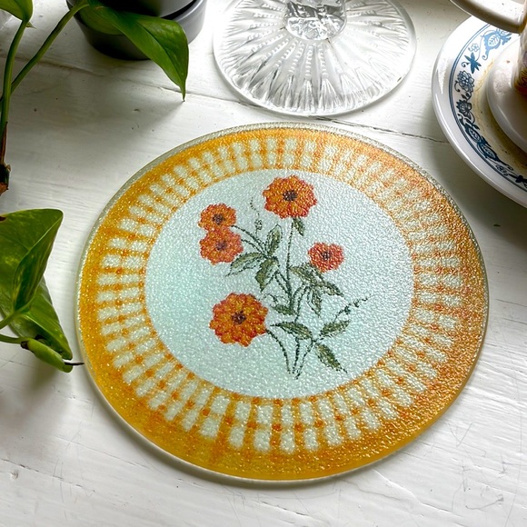 Kitchen | Vintage Glass Floral Trivet | Poshmark
